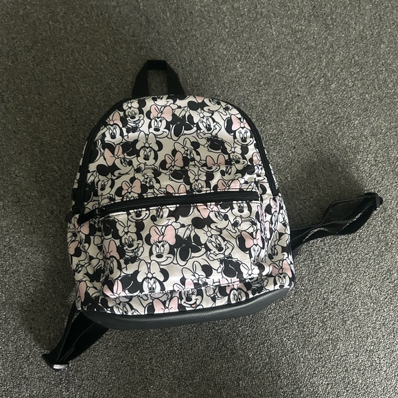 Disney | Accessories | Disney Minnie Mouse Mini Backpack Nwot | Poshmark